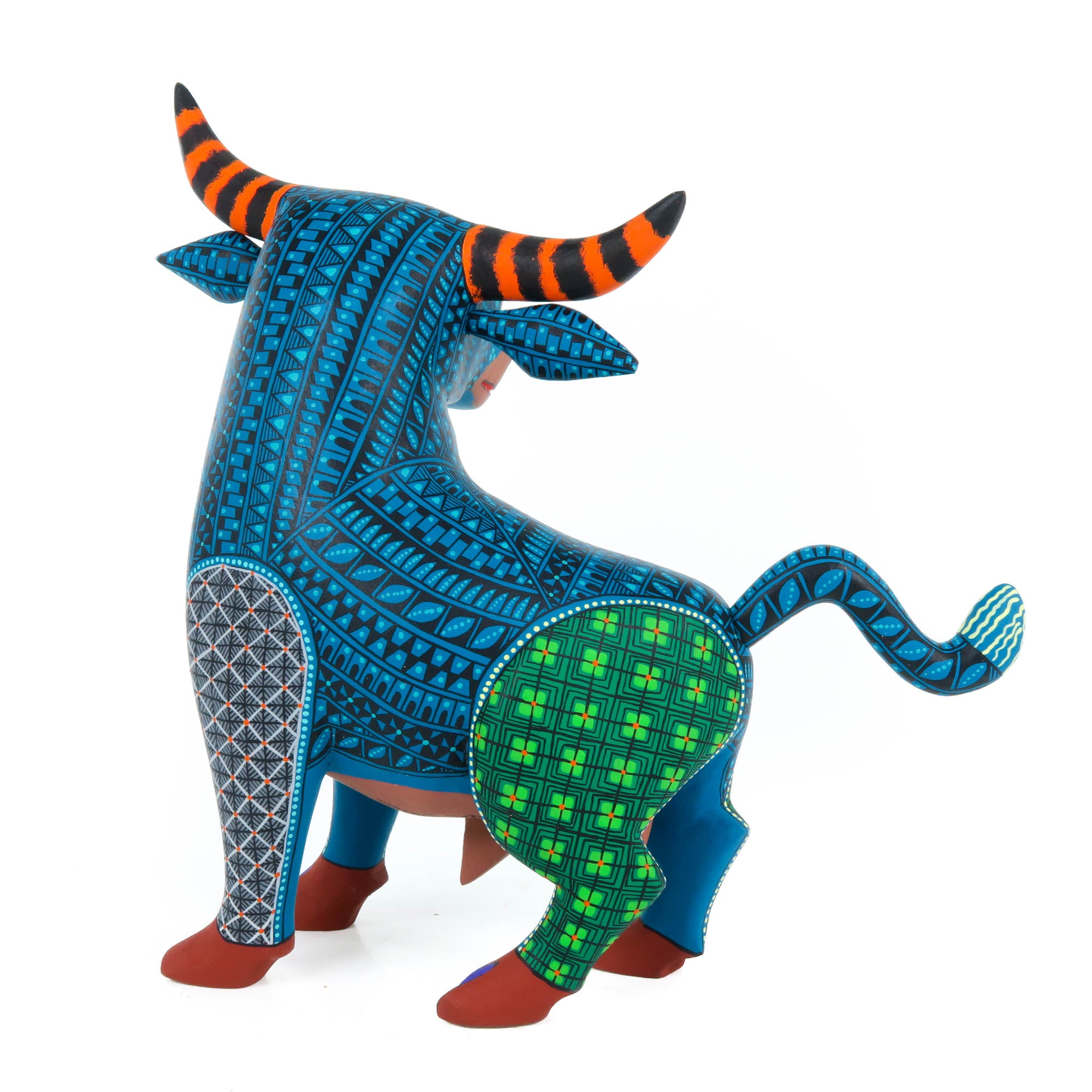 Bull - Oaxacan Alebrije Wood Carving – VivaMexico.com - Mexican Art
