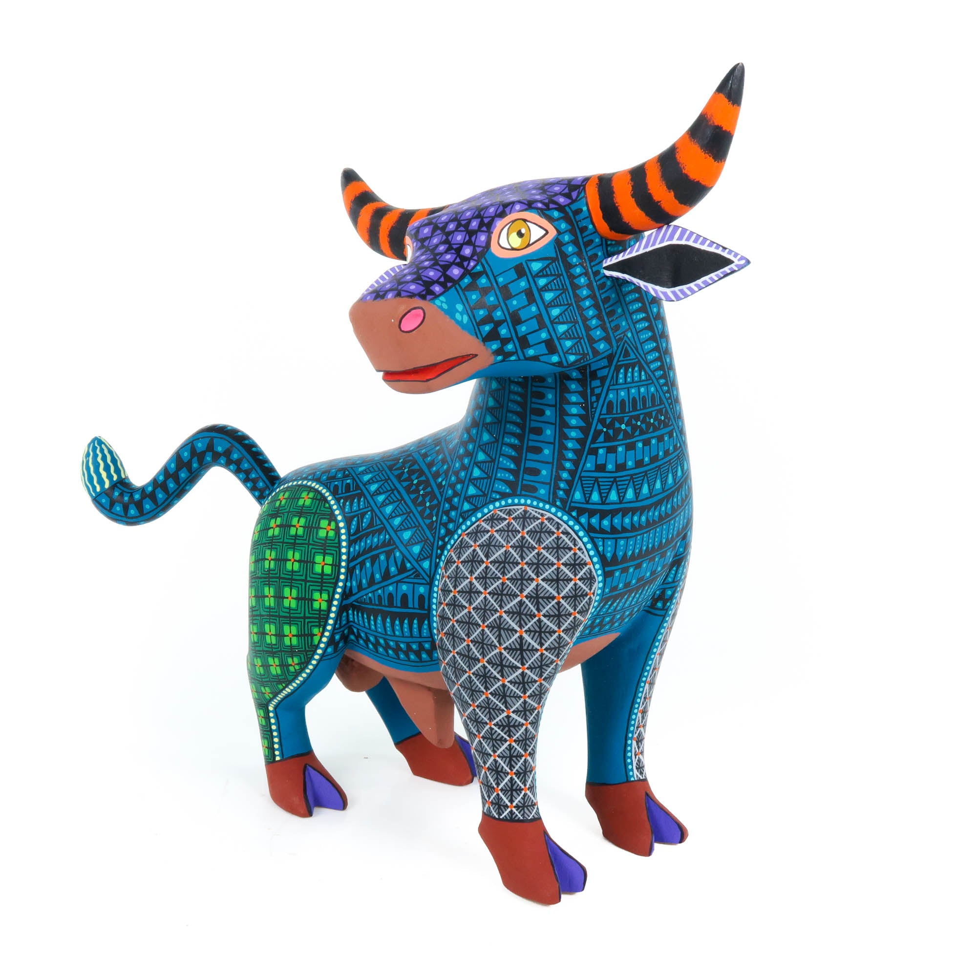 Bull - Oaxacan Alebrije Wood Carving – VivaMexico.com - Mexican Art