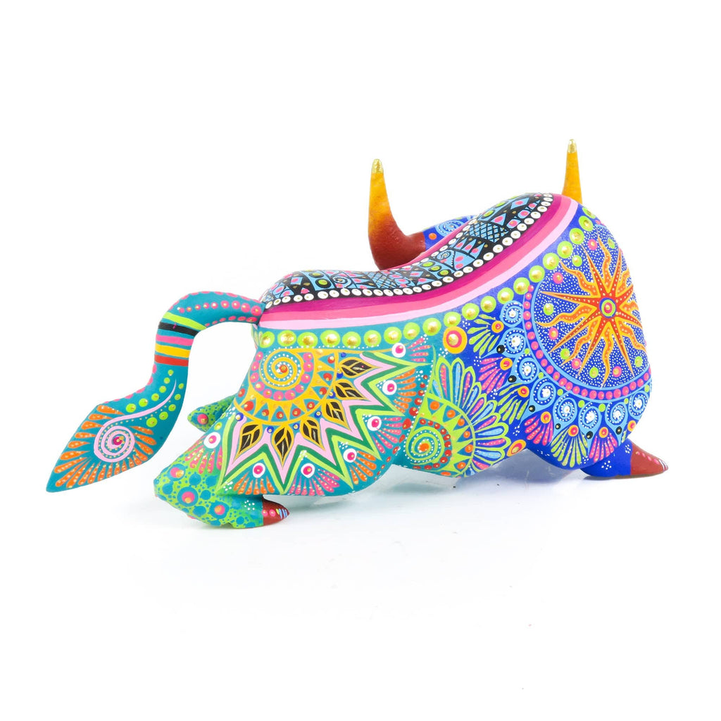 Colorful Bull - Oaxacan Alebrije Wood Carving – VivaMexico.com ...