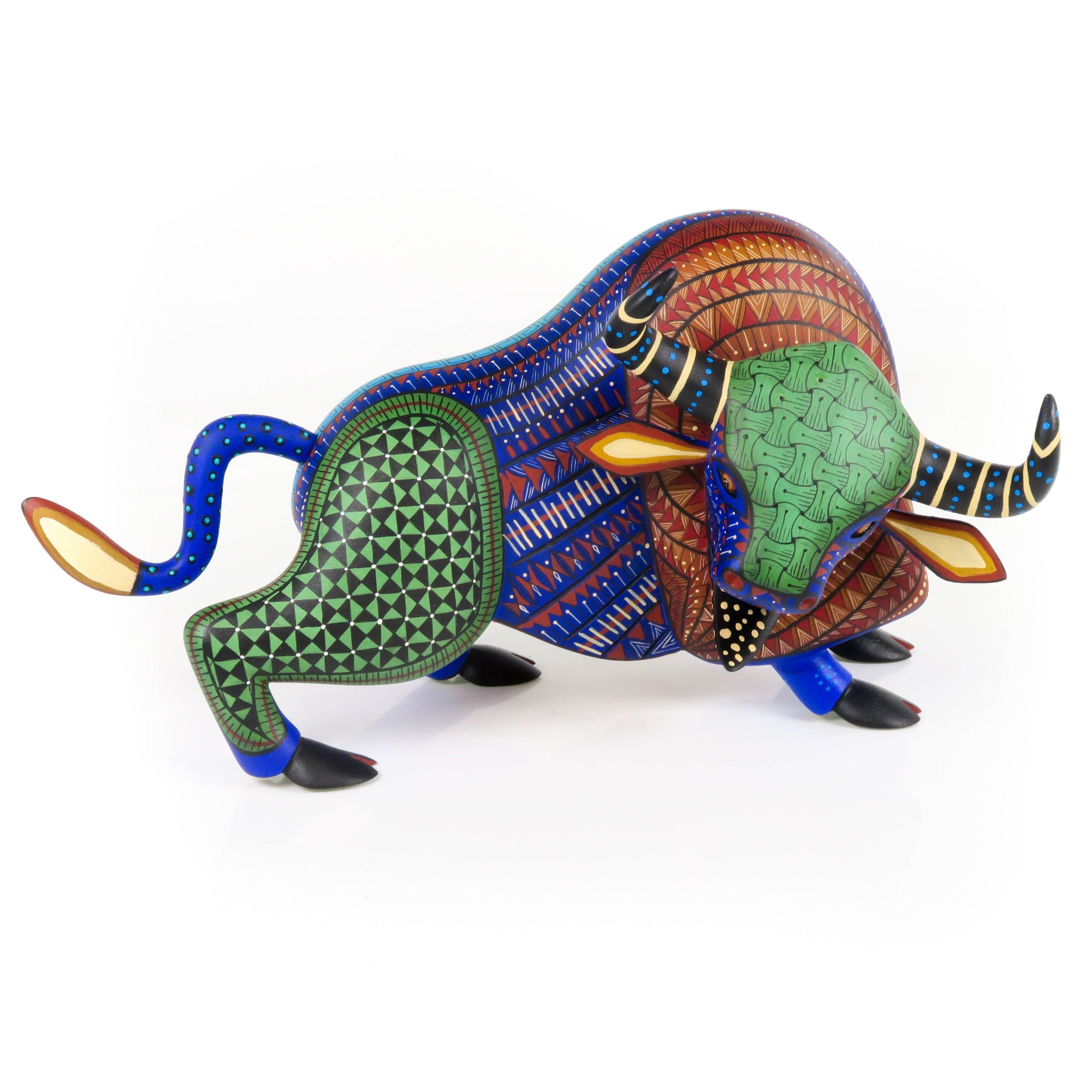 Exquisite Bull - Oaxacan Alebrije Wood Carving – VivaMexico.com ...