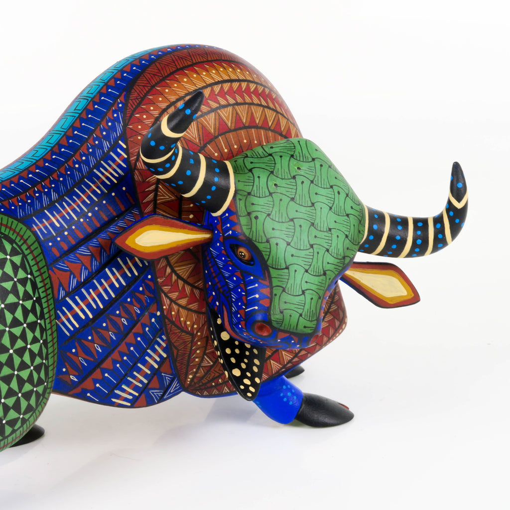 Exquisite Bull - Oaxacan Alebrije Wood Carving – VivaMexico.com ...