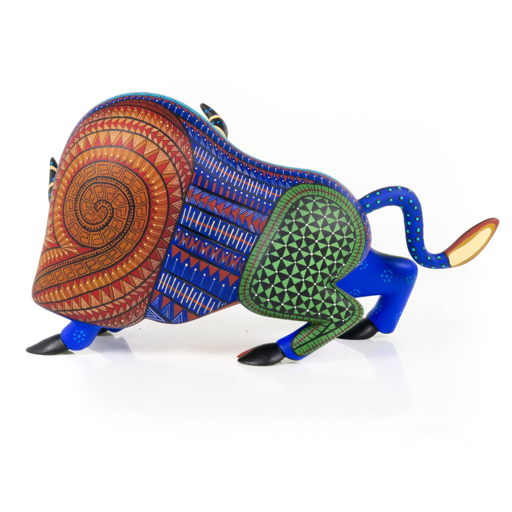 Exquisite Bull - Oaxacan Alebrije Wood Carving – VivaMexico.com ...