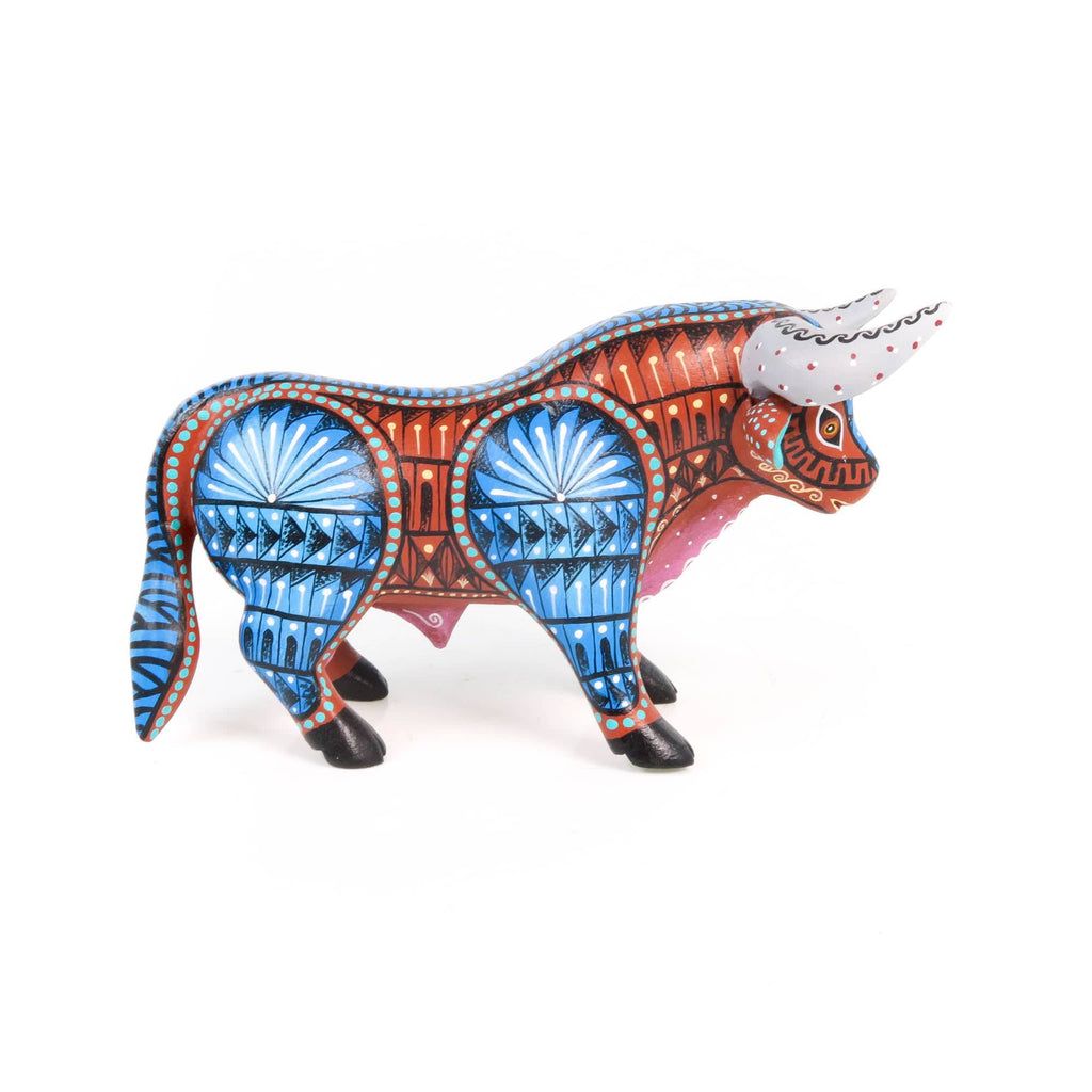 Fabulous Zapotec Bull - Oaxacan Alebrije Wood Carving – VivaMexico.com ...