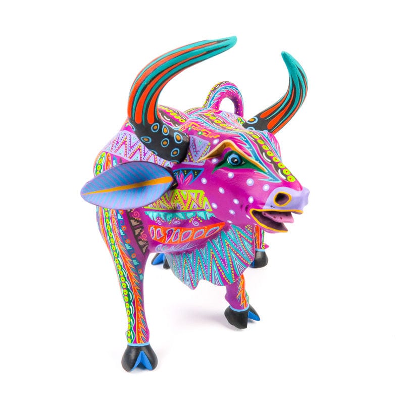 Fantastic Bull - Oaxacan Alebrije Wood Carving – VivaMexico.com ...