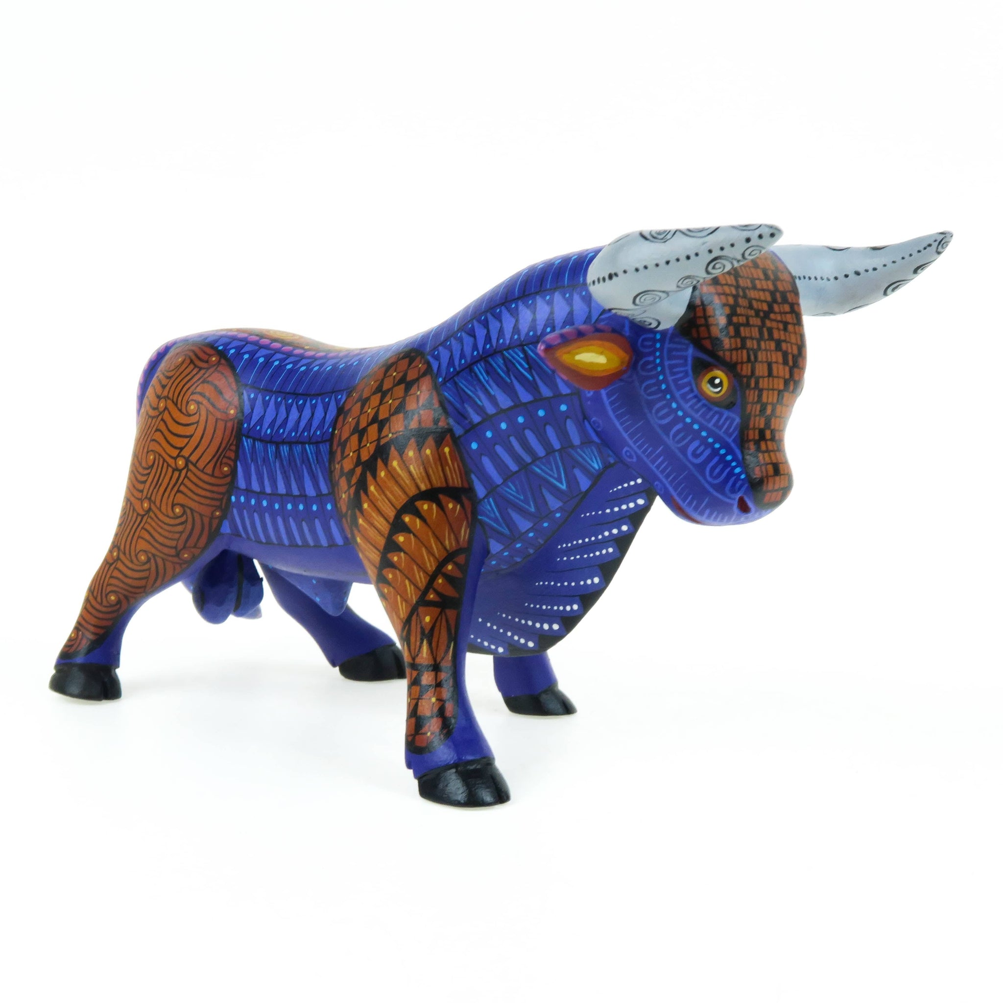 Fantastic Bull - Oaxacan Alebrije Wood Carving – VivaMexico.com ...