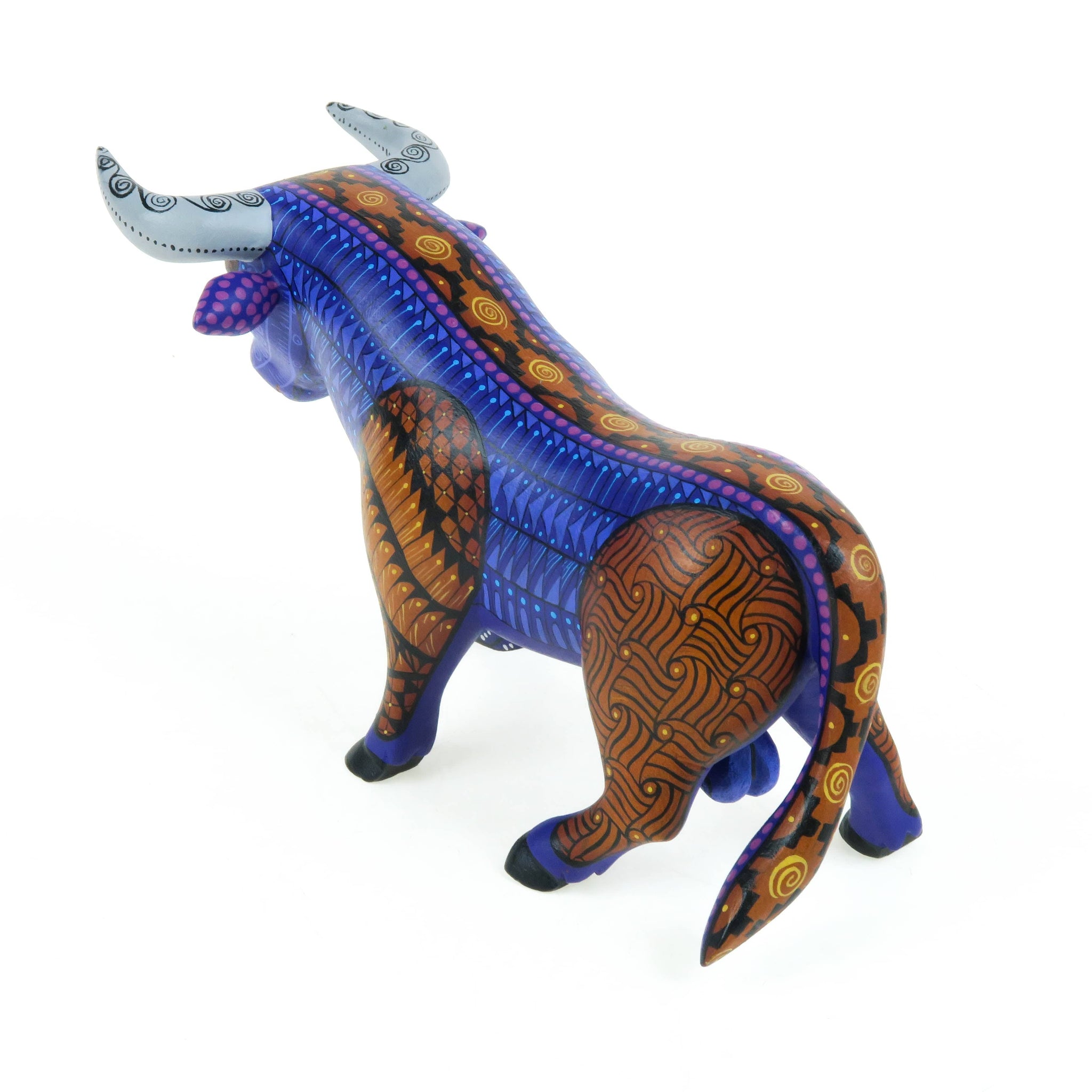 Fantastic Bull - Oaxacan Alebrije Wood Carving – VivaMexico.com ...