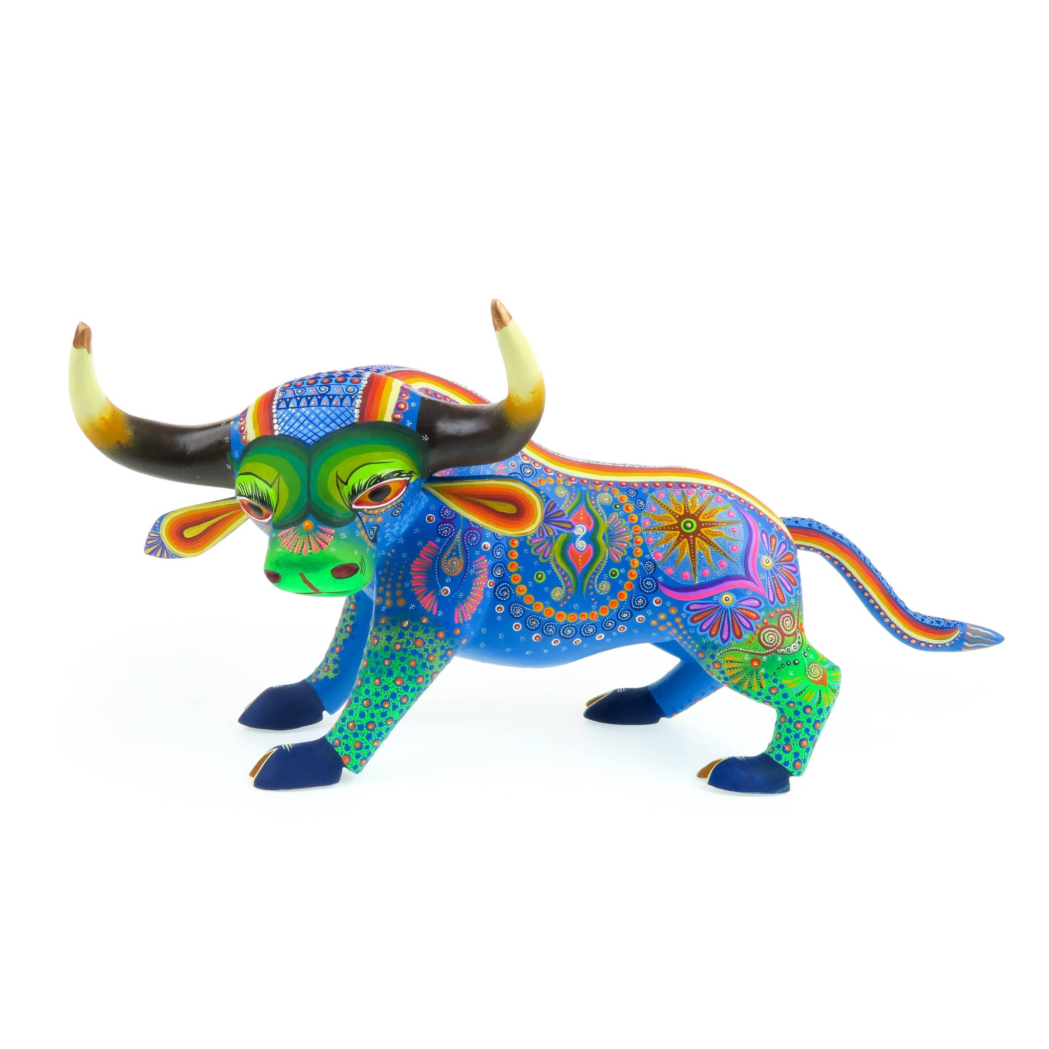 Large Fantastic Bull - Oaxacan Alebrije Wood Carving – VivaMexico.com ...