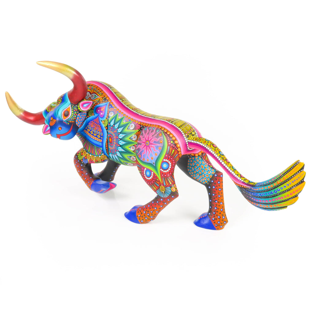 Large Powerful Bull - Oaxacan Alebrije Wood Carving – VivaMexico.com ...