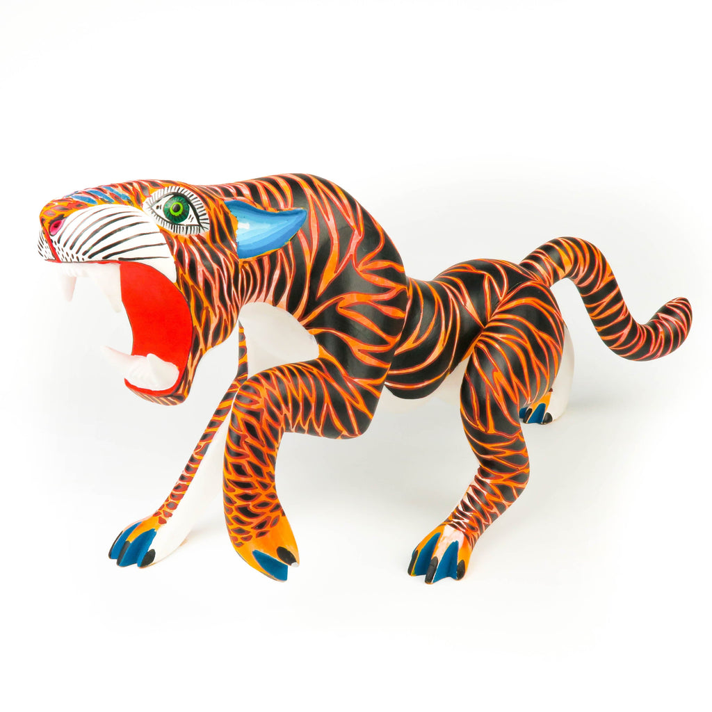 Large Tiger - Oaxacan Alebrije Wood Carving – VivaMexico.com - Mexican Art