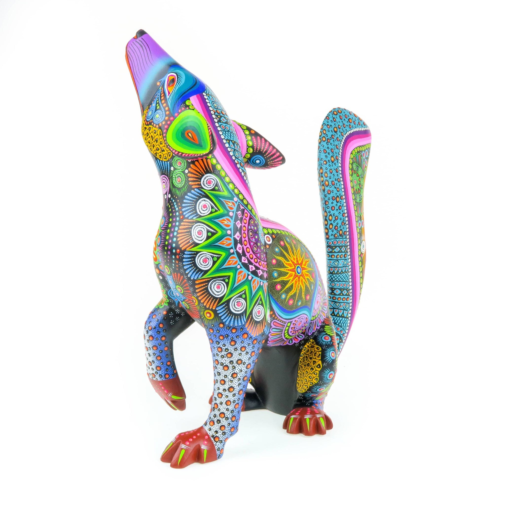 Masterpiece Howling Coyote - Oaxacan Alebrije Wood Carving – VivaMexico ...