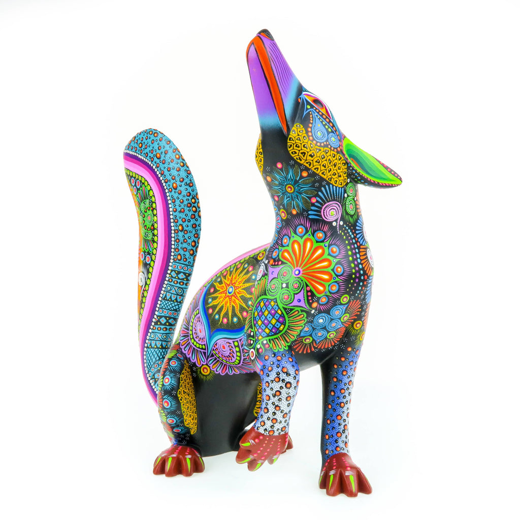Masterpiece Howling Coyote - Oaxacan Alebrije Wood Carving – VivaMexico ...