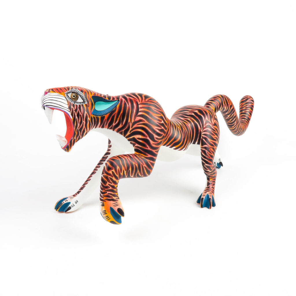 Tiger - Oaxacan Alebrije Wood Carving – VivaMexico.com - Mexican Art