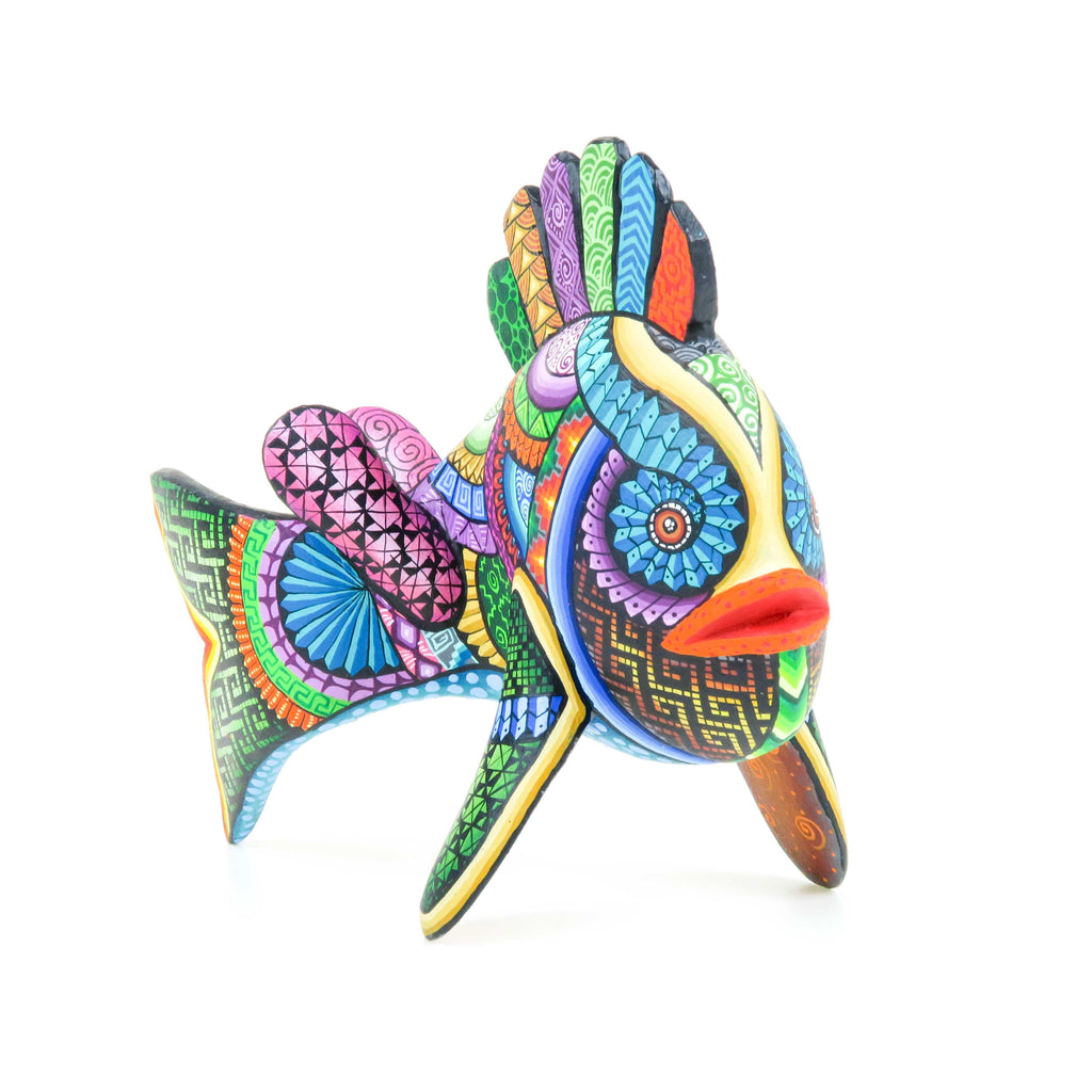 Vibrant Fish - Oaxacan Alebrije Wood Carving – VivaMexico.com - Mexican Art