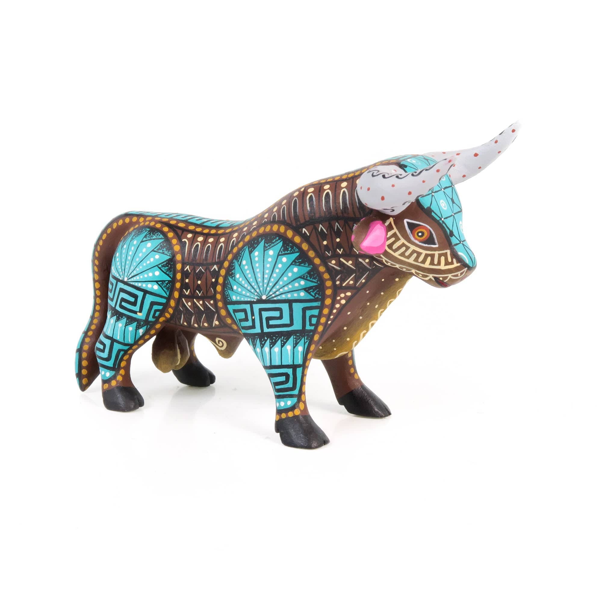 Zapotec Bull - Oaxacan Alebrije Wood Carving – VivaMexico.com - Mexican Art