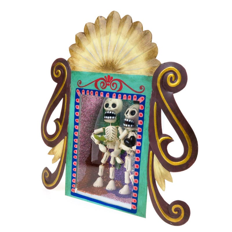 Bridal Couple Tin Retablo Box - Mexican Folk Art – VivaMexico.com ...