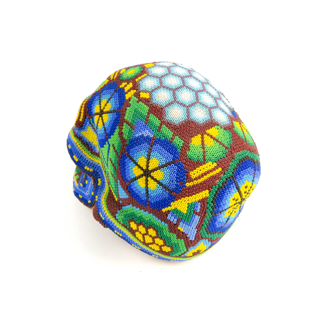 Huichol Beaded Resin Skull – VivaMexico.com - Mexican Art