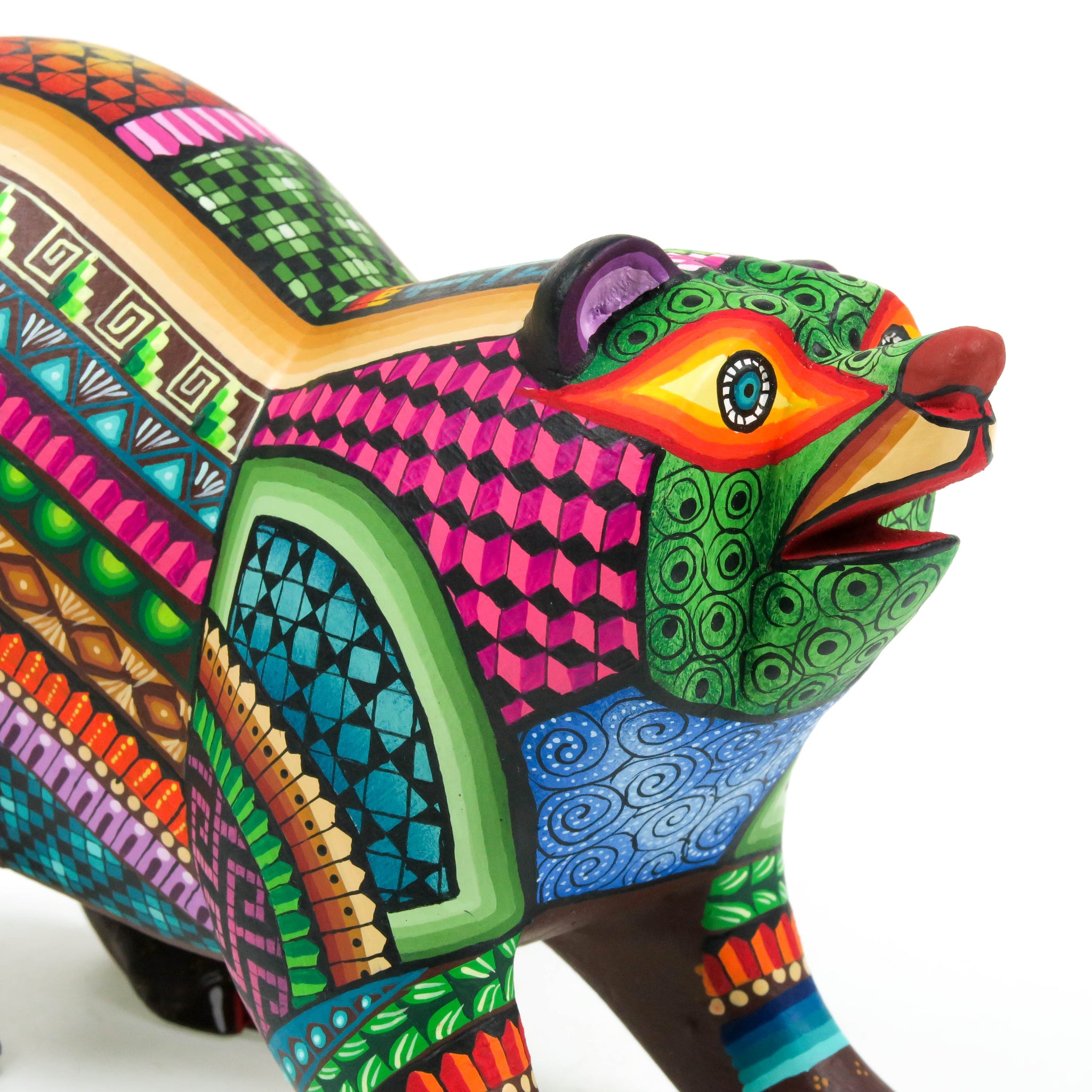 Bear - Oaxacan Alebrije Wood Carving Sculpture - Jose Calvo & Magaly F ...