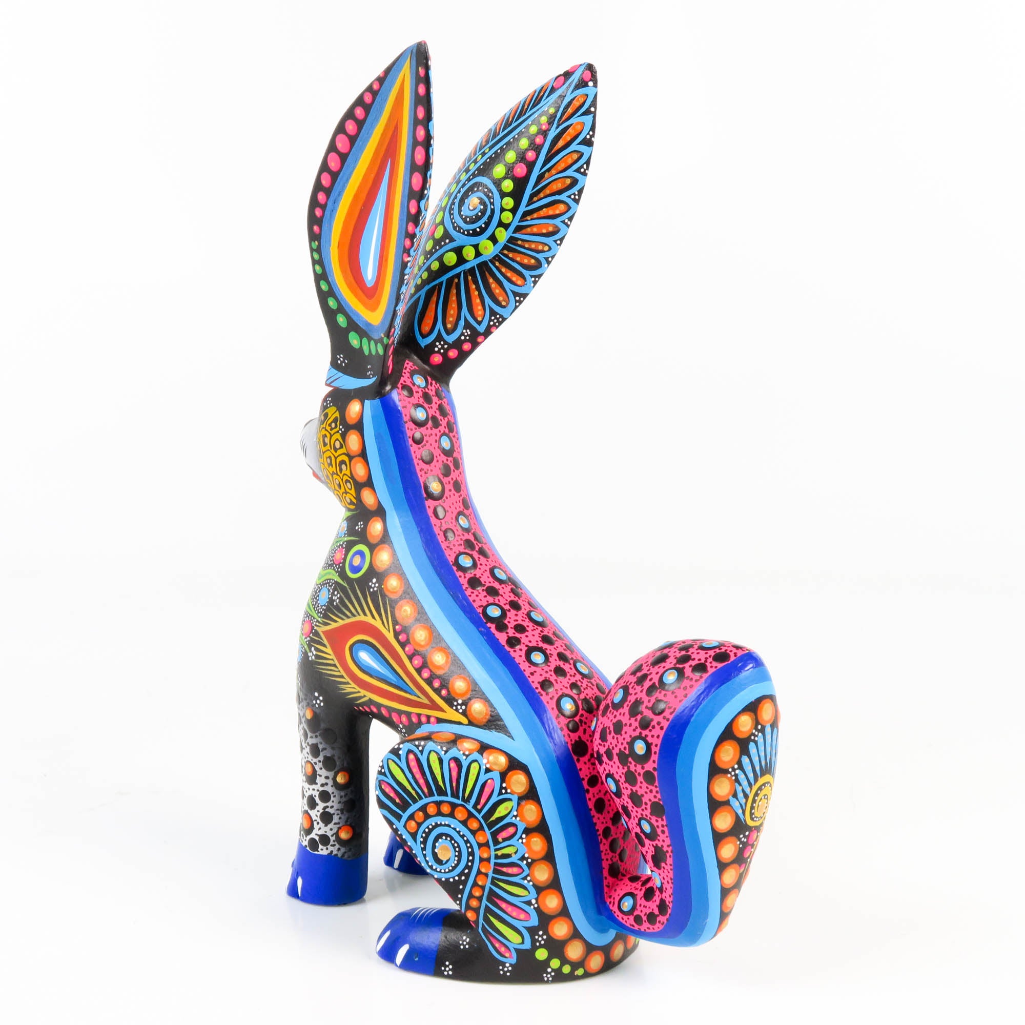 Black Rabbit - Oaxacan Alebrije Wood Carving – VivaMexico.com - Mexican Art